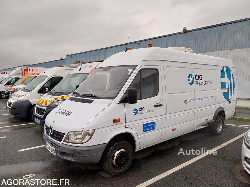 Prodaje se Mercedes-Benz SPRINTER minibus furgon na aukciji