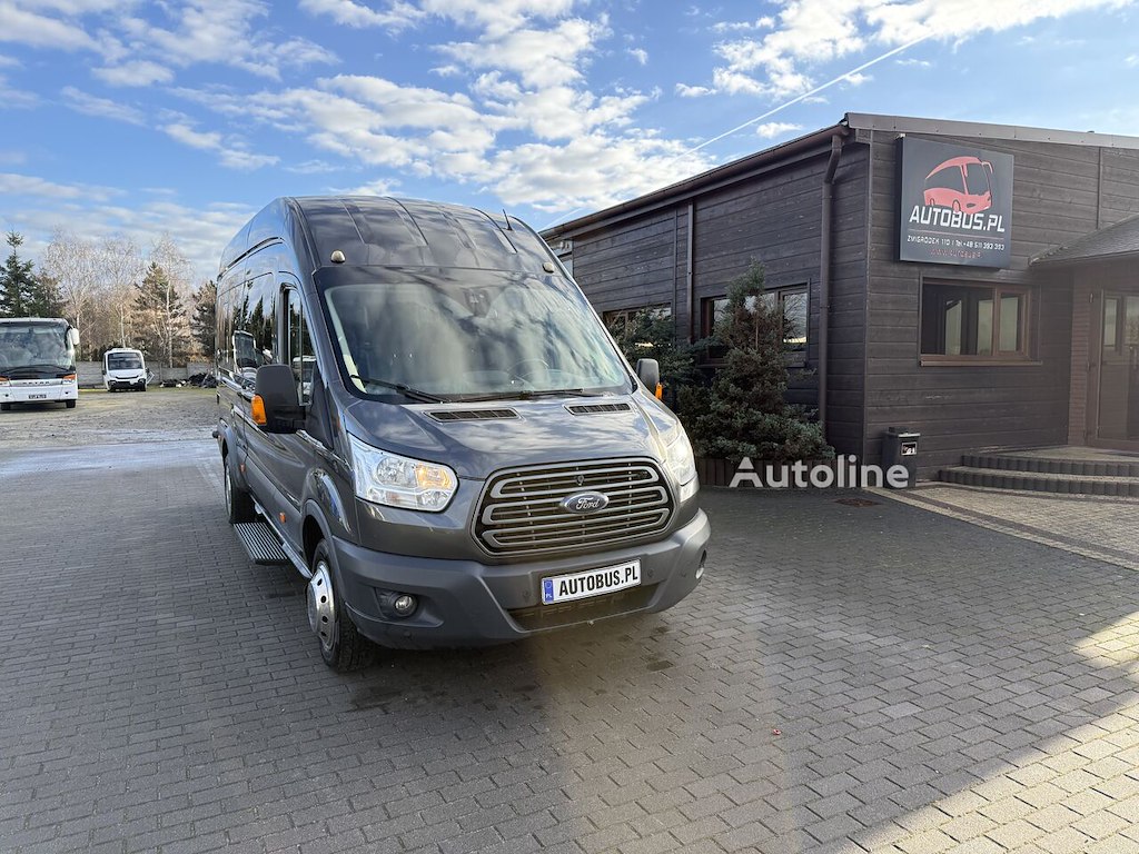 Ford Transit putnički minibus