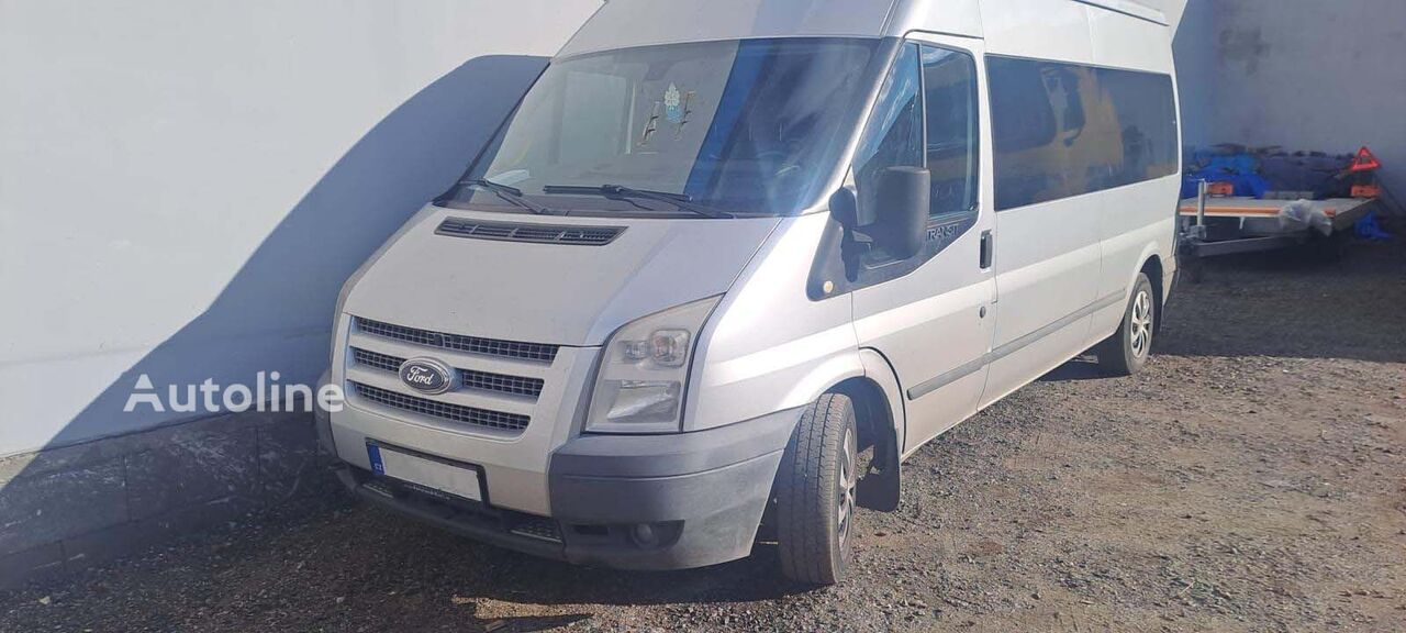 Ford Transit putnički minibus