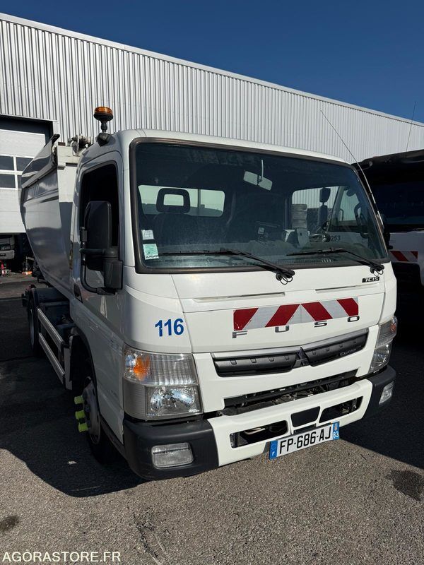 Prodaje se Mitsubishi Fuso CANTER kamion za smeće na aukciji