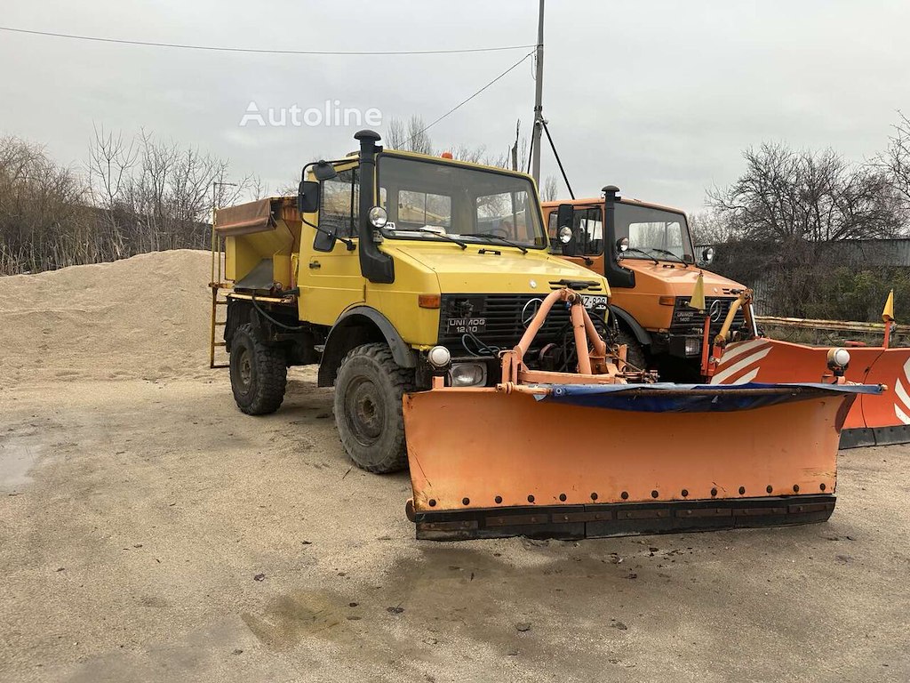 Mercedes-Benz Unimog 427/10 vozilo za čišćenje ulica