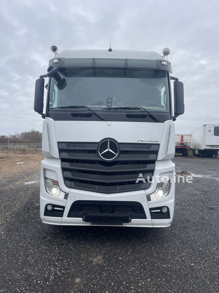 Mercedes-Benz Actros 1851 tegljač