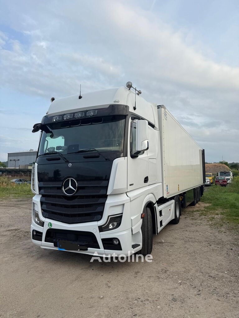 Mercedes-Benz Actros 1851 LS tegljač