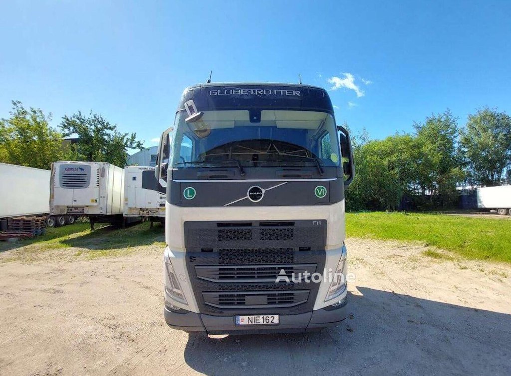 Prodaje se Volvo FH500 tegljač na aukciji