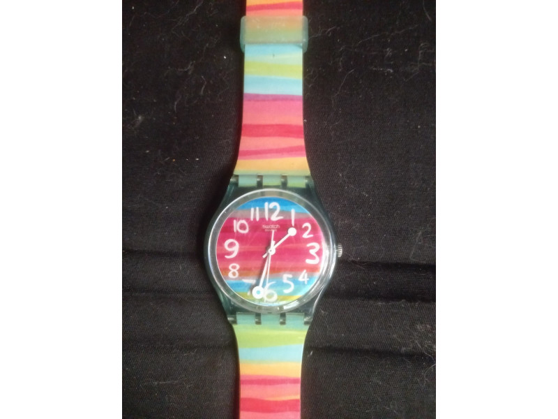 SWATCH DIVAN ZENSKI SAT GUMENI