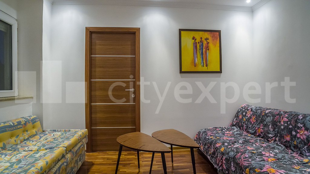 Stan za prodaju BEZ PROVIZIJE - Jednoiposoban, 40m², Strahinjića Bana, Stari grad - 230000€