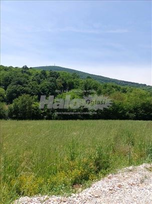 Građevinski plac sa prelepim pogledom na Kosmaj