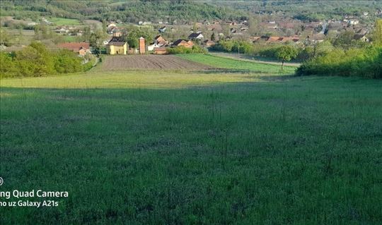 Veći plac za kuću u srcu Levča