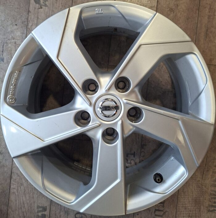 Nissan 6,5×16 5/114,3 ET40