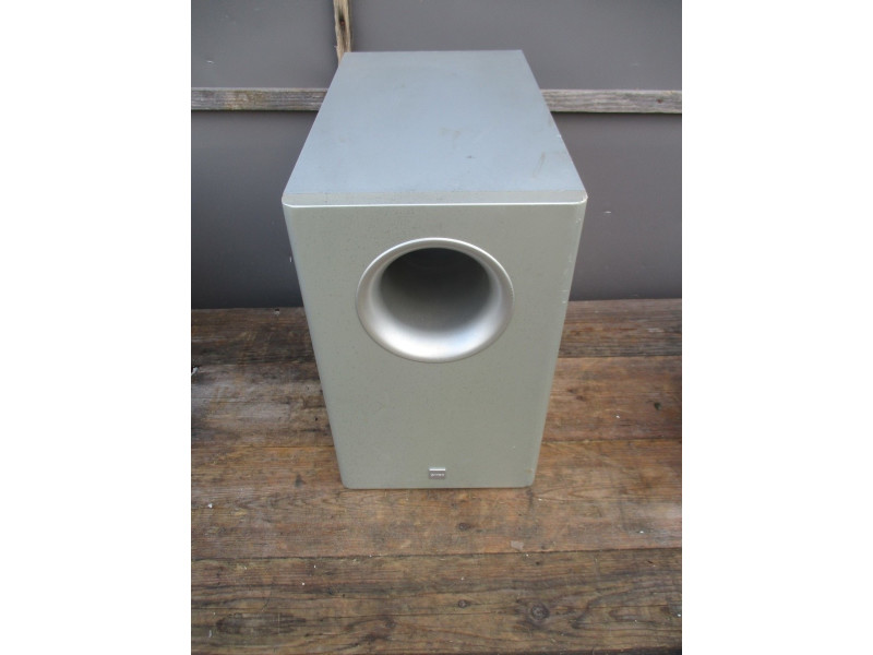 CANTON CD 1 SC odlican wufer