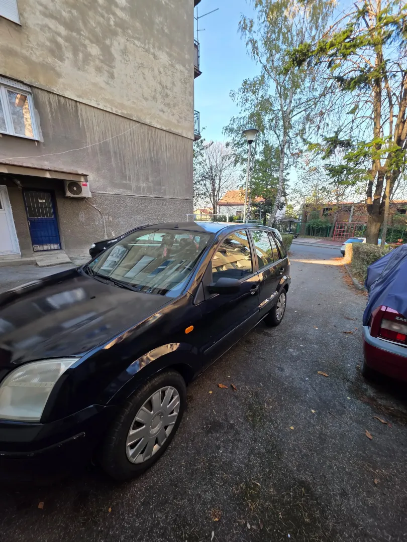 Ford Fusion 1.4