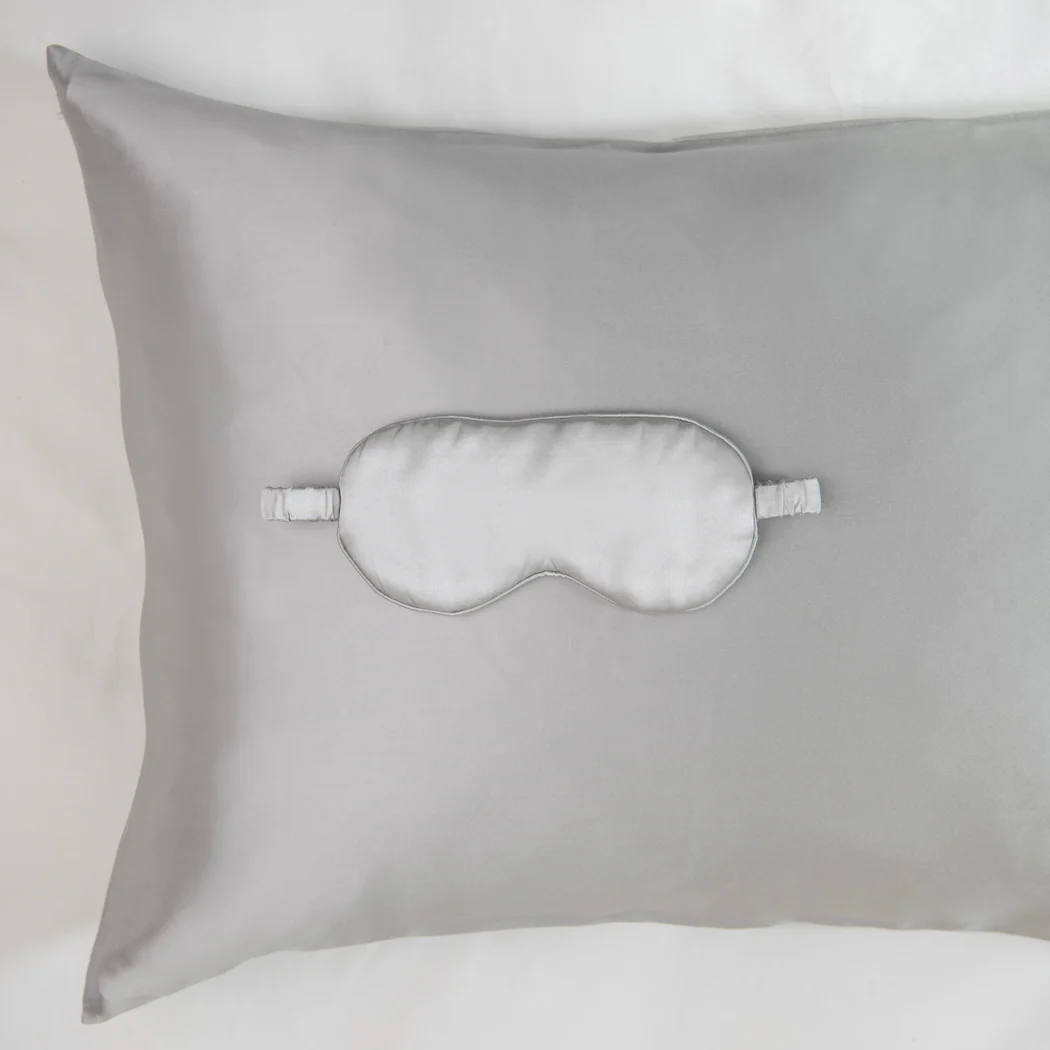 SILK MULBERRY PILLOWCASE AND SLEEP MASK SET