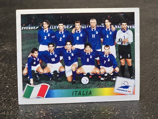Sličica Fifa France 98 Panini broj 85 Italija tim