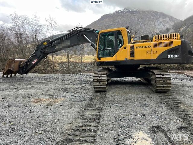 Bager za puzanje
Volvo EC360 BLC excavator w/ Teeth bucket, video