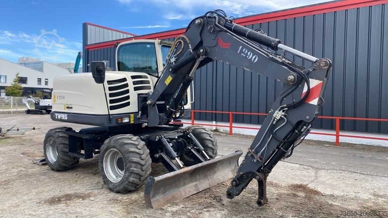 Mobilni bager
Terex-Schaeff TW 95 Yanmar