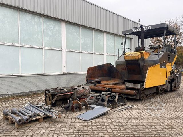 Paver
Volvo ABG 6820