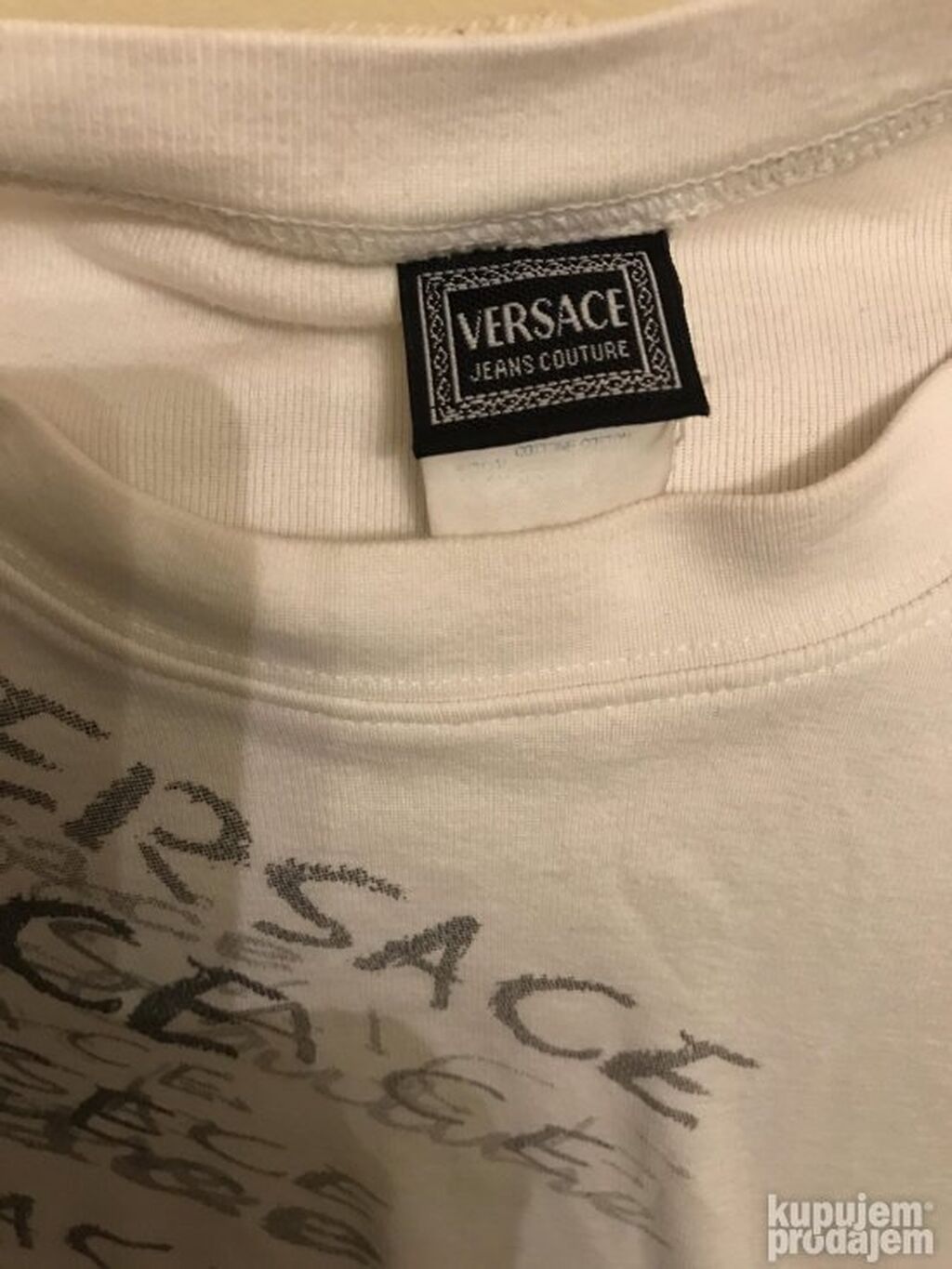Original VERSACE duks M / L 100% cotton Ramena 47cm duzina 70cm