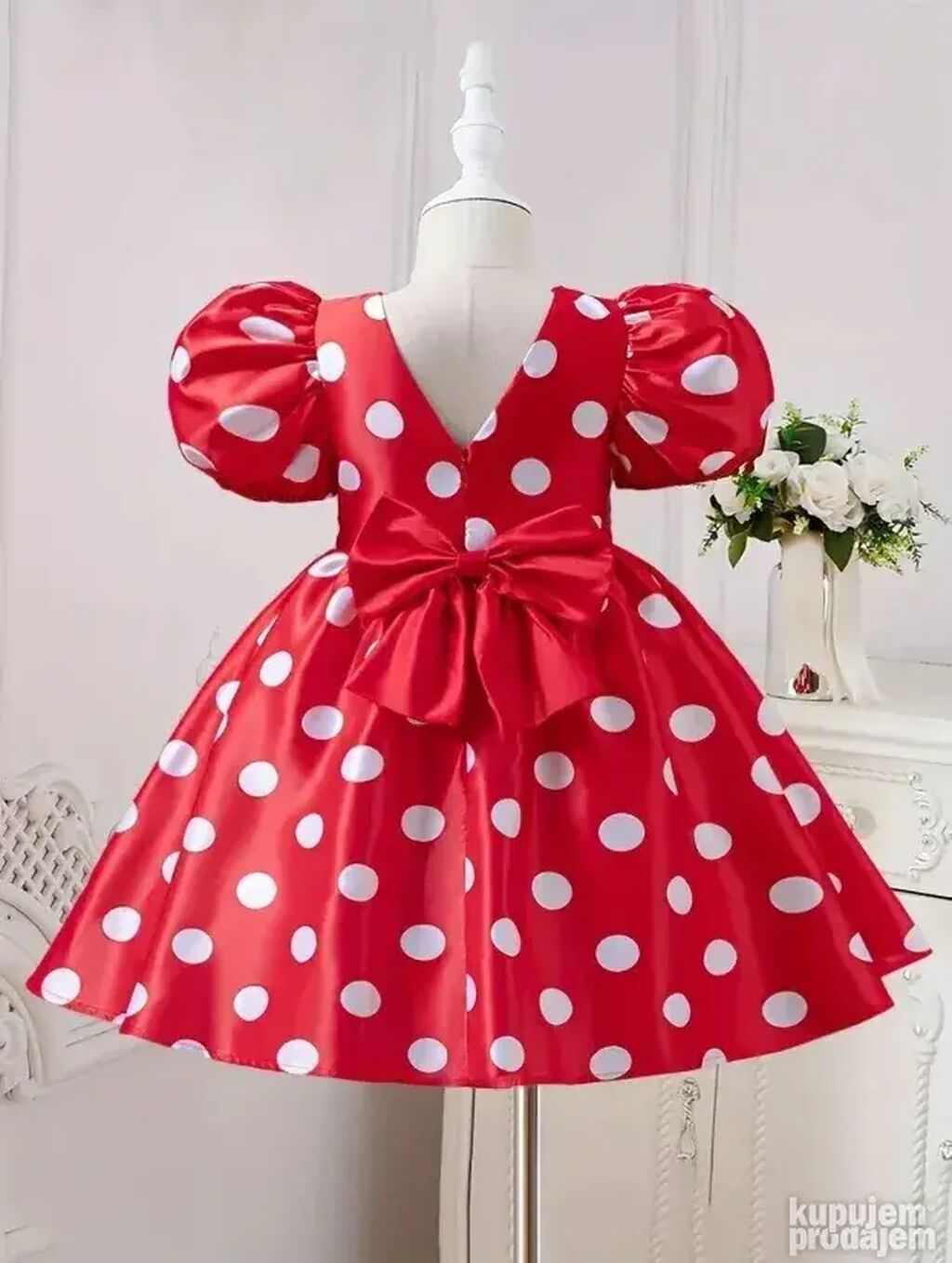 Svecana haljina sa temom Mini Maus Minnie Mouse Na leđima je velika
