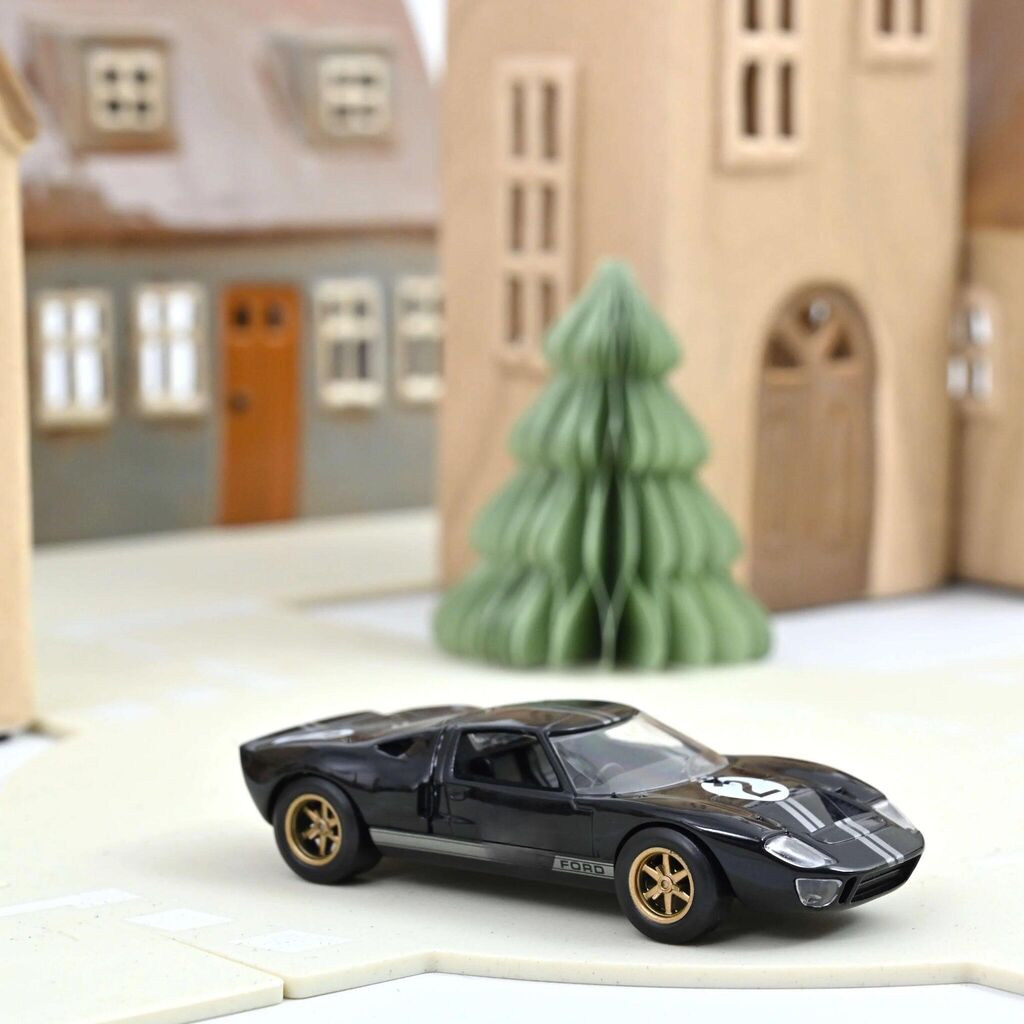 Ford GT40 – 1966 – Broj 2 – Jet-Car – 1:43 – Norev Norev Ford GT40
