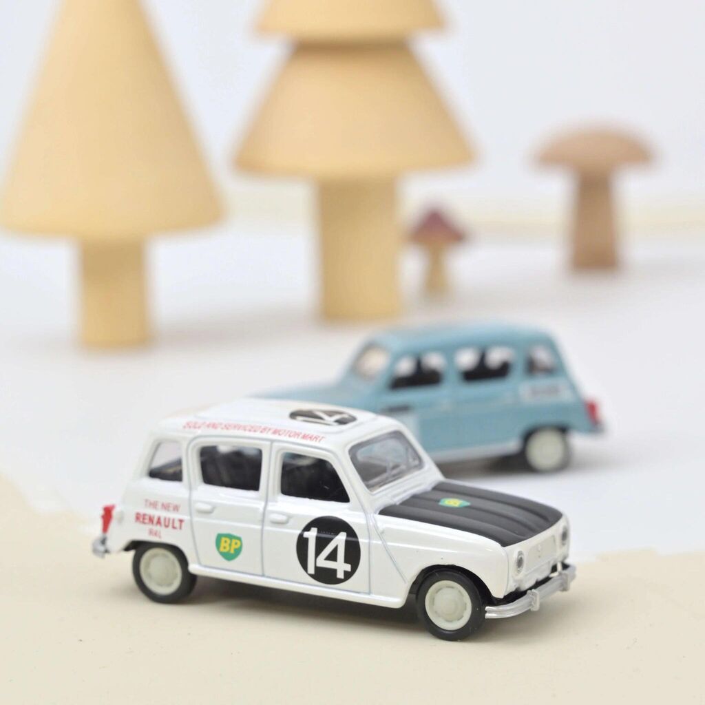    Renault 4 1962 – East African Safari #14 (Norev Minijet 1:64) Norev