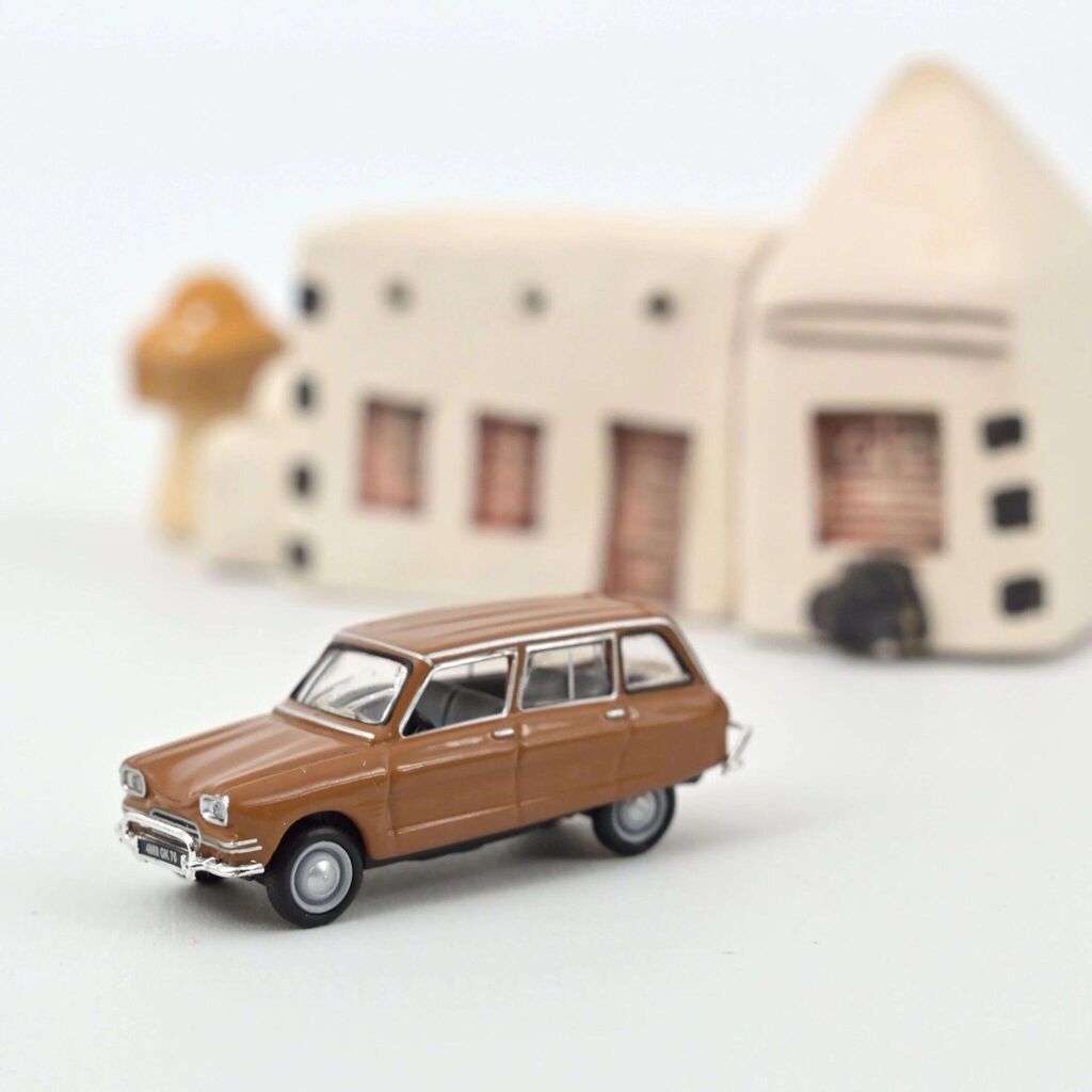    Citroën Ami 6 Break 1969 – Dark Gold – Norev (1:87) Norev Citroën