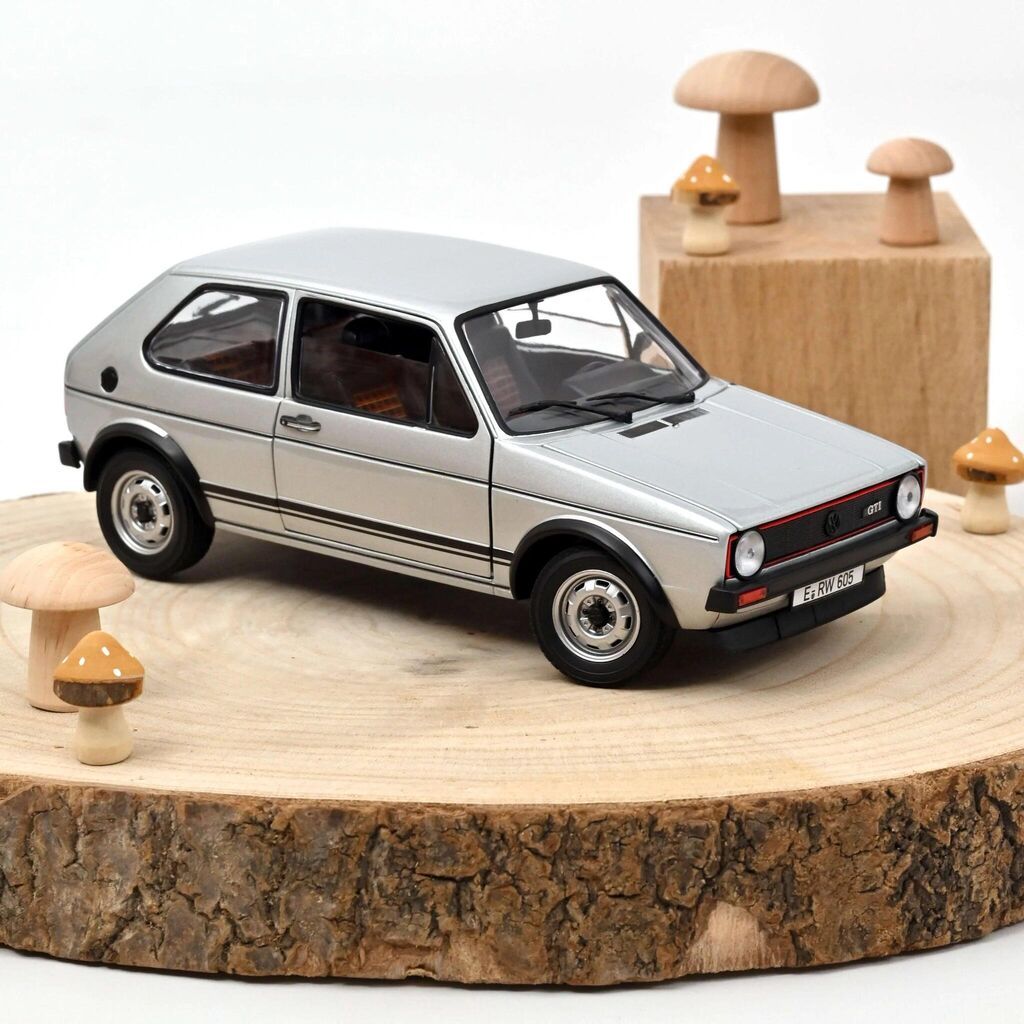    VW Golf GTI 1976 – Silver – Die Cast Norev Norev VW Golf GTI iz