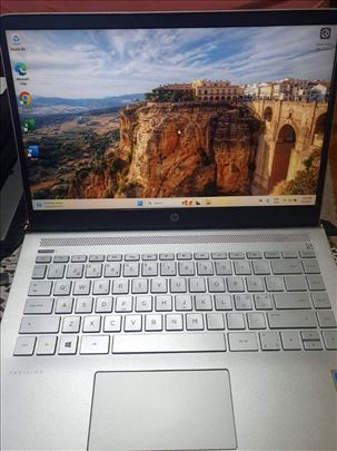 HP Pavilion Laptop 14 Rose Gold intel 4415U