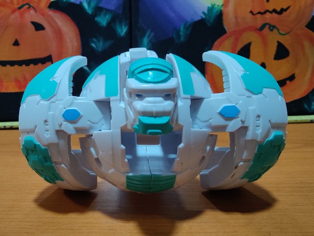 Bakugan Deka Gorthion jumbo collectible ogromni