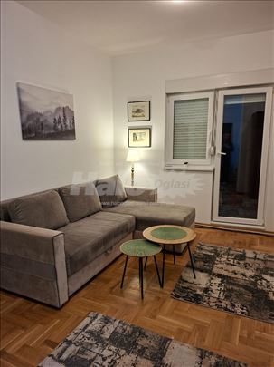 Nameštena garsonjera u Mirijevu - 25m² + 7m²