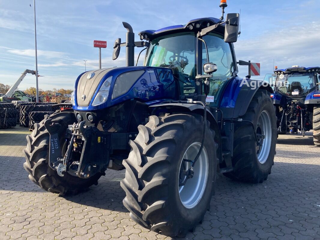New Holland T 7.300 Auto Command **Jahresendralley** traktor točkaš