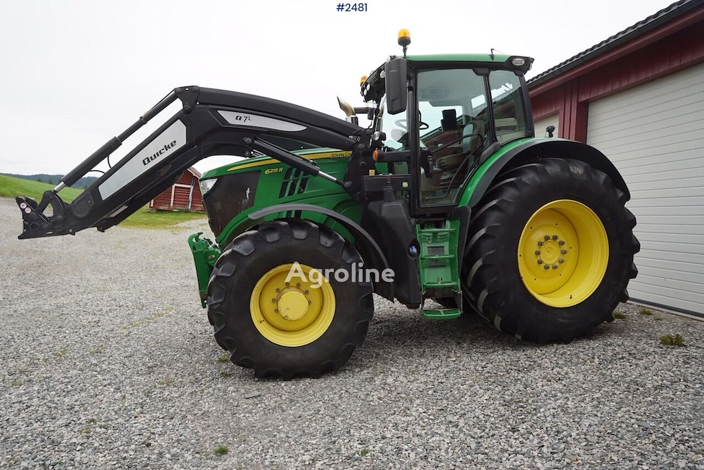 John Deere 6215R traktor točkaš