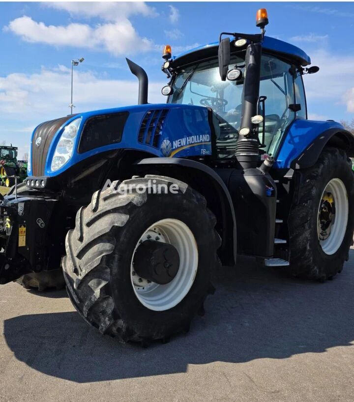 New Holland T8.410 traktor točkaš
