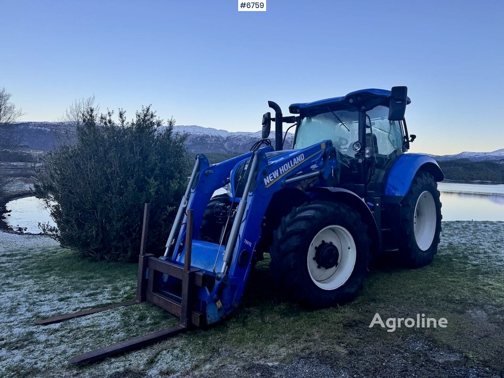 New Holland T6.180 traktor točkaš