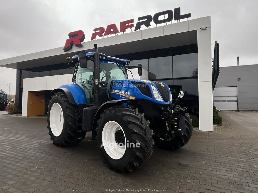 New Holland T7.260 traktor točkaš
