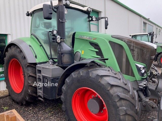Fendt 828 Vario S4 Profi Plus traktor točkaš