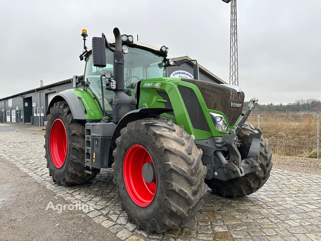 Fendt 826 Vario S4 ProfiPlus traktor točkaš