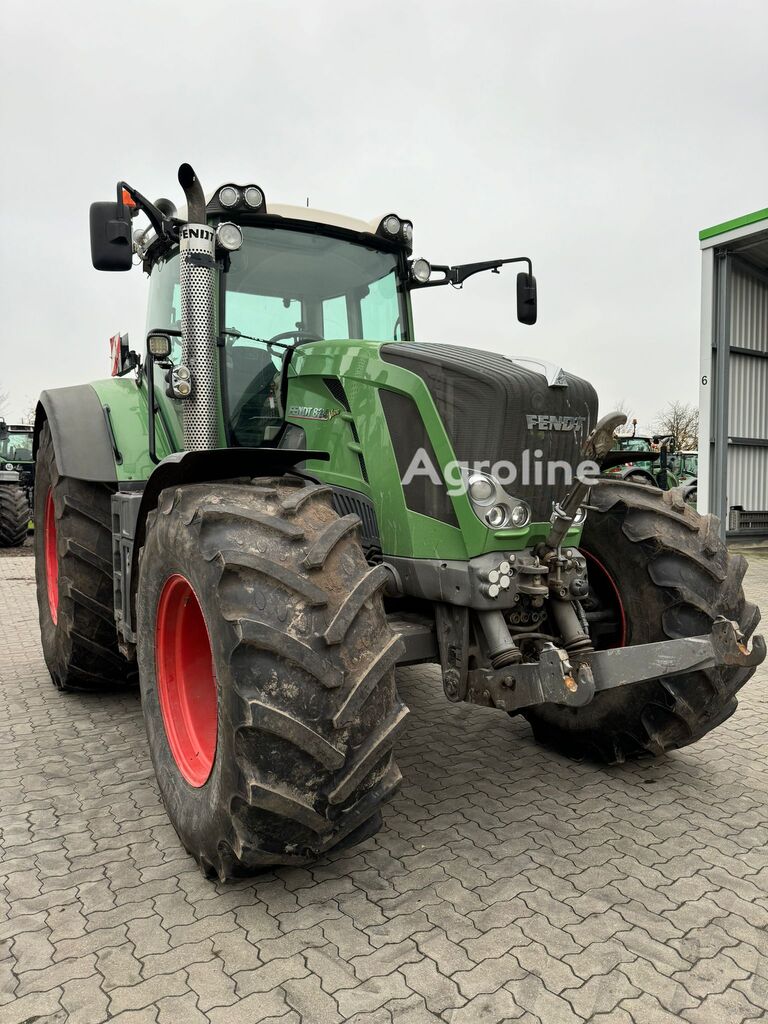 Fendt 824 Vario SCR Profi Plus traktor točkaš