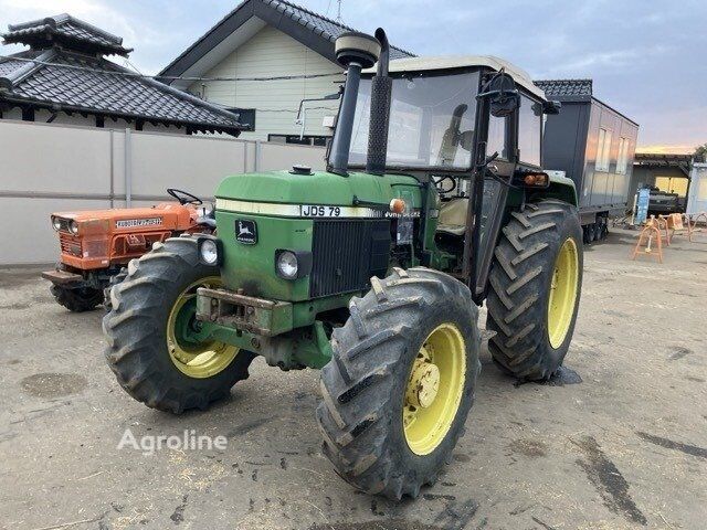 John Deere TRACTOR traktor točkaš