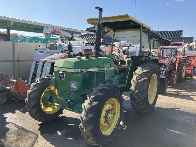 John Deere TRACTOR traktor točkaš