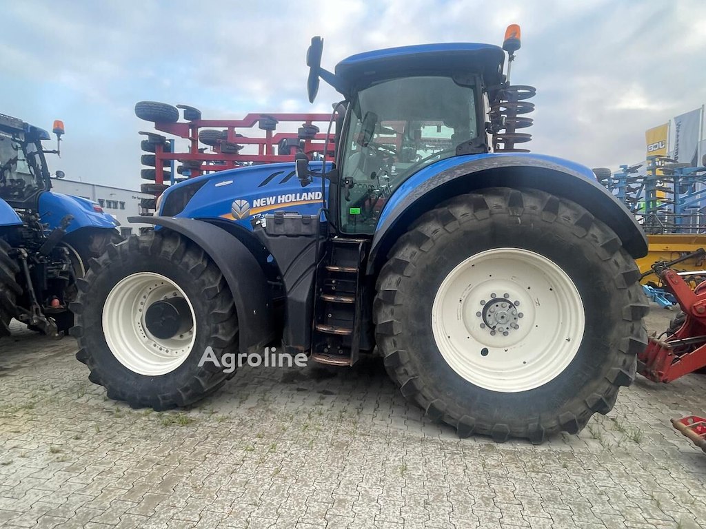 New Holland T 7.315 traktor točkaš
