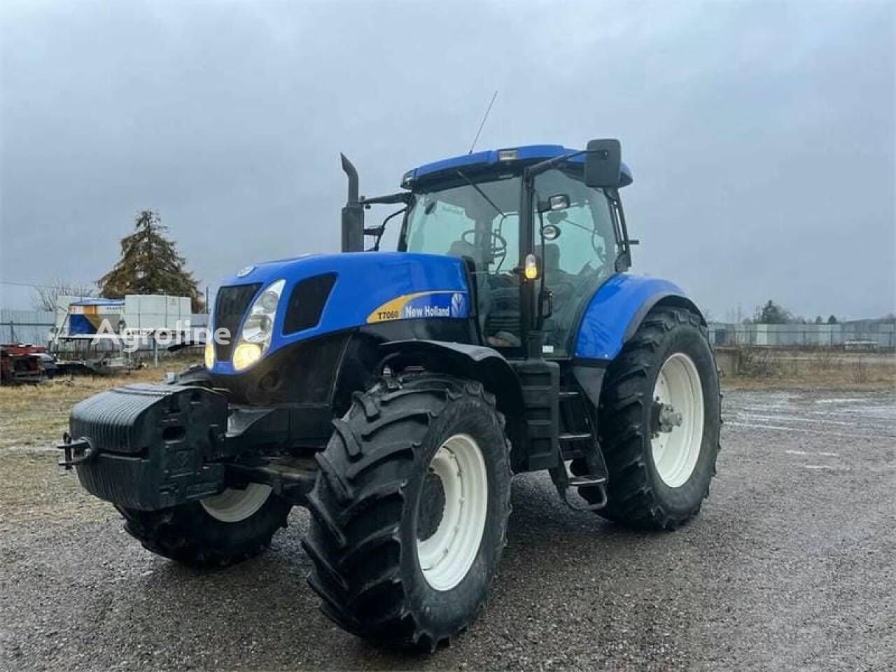 New Holland T7060 traktor točkaš