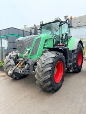 Fendt 828 VARIO traktor točkaš