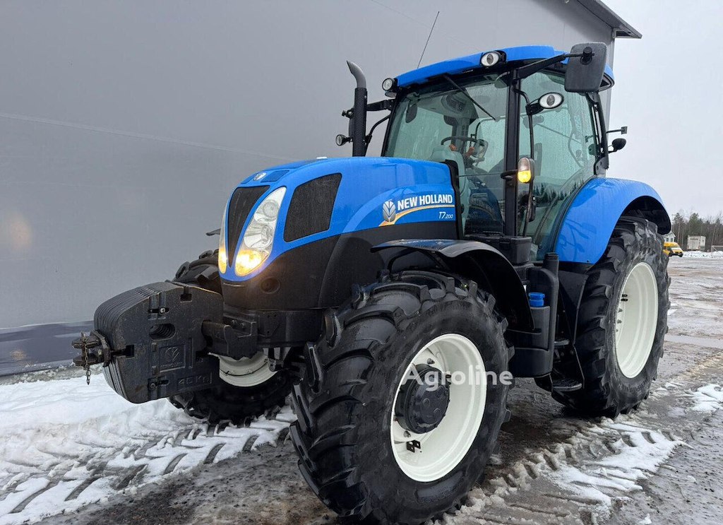 New Holland T7.200 traktor točkaš