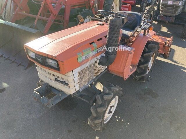 Kubota TRACTOR(Kubota) mototraktor