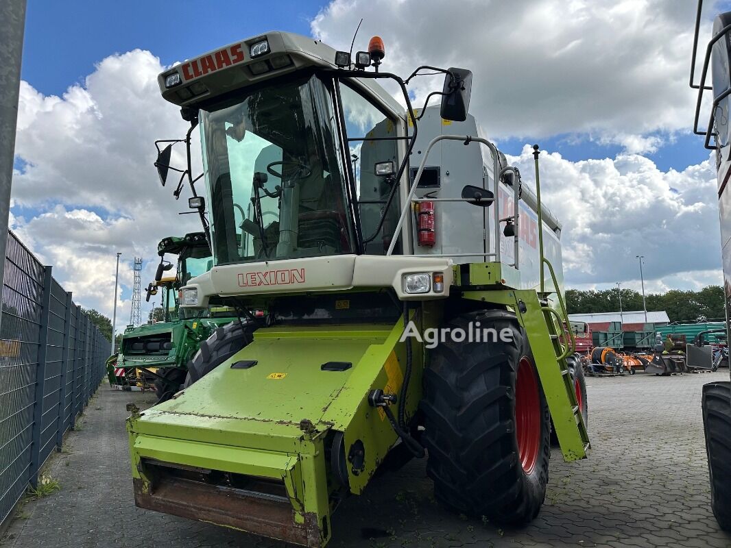 Claas Lexion 450 Allrad kombajn za žito