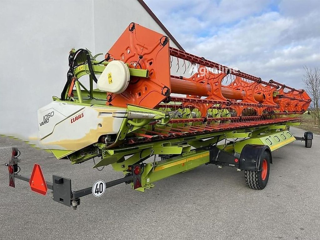 Claas Vario V1050 mit LED Laserpilot links und rechts, Transportwagen stol za uljanu repicu