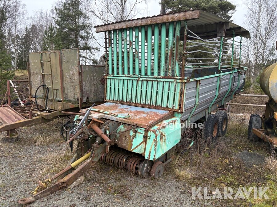 Prodaje se Hagendorn 332 samoutovarnu prikolicu na aukciji