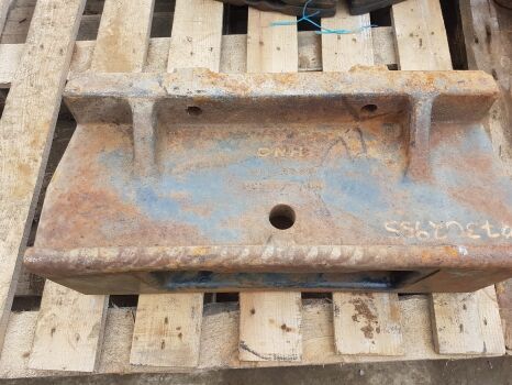New Holland Tl70, Tl80,tl100 Series Main Weight Carrier Block 87302955, 4712 protivteža traktora