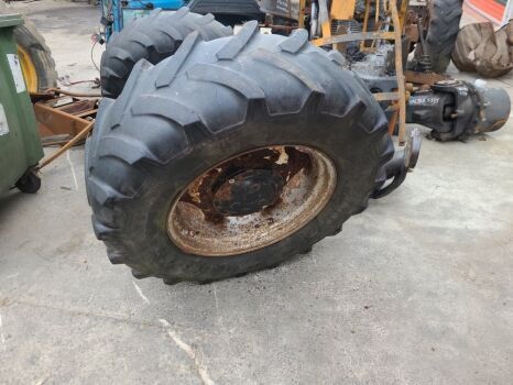Case IH Jx80 New Hollland Td5, Td5000 90, 93,94 Front Wheel Rim 340x85r2 felna