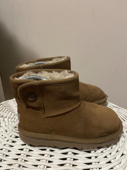 Ugg cizmice